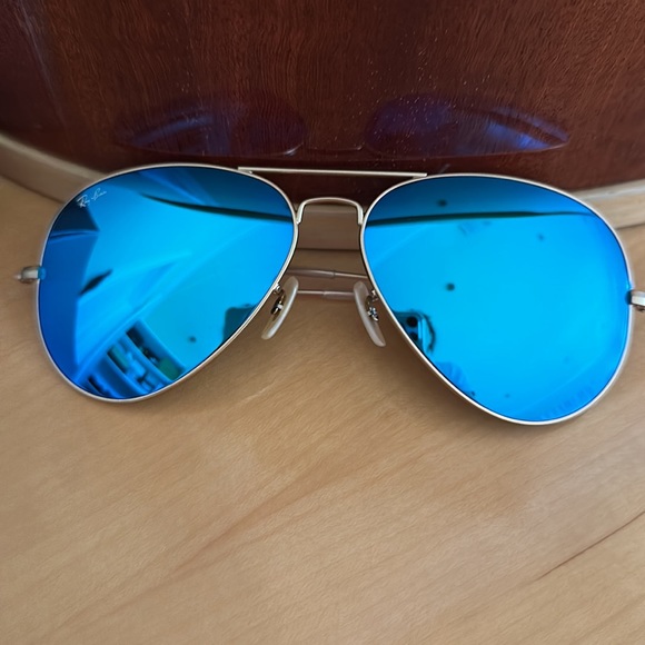 Ray-Ban | Other | Rayban Womens Police Style Sunglasses In Mirrored ...